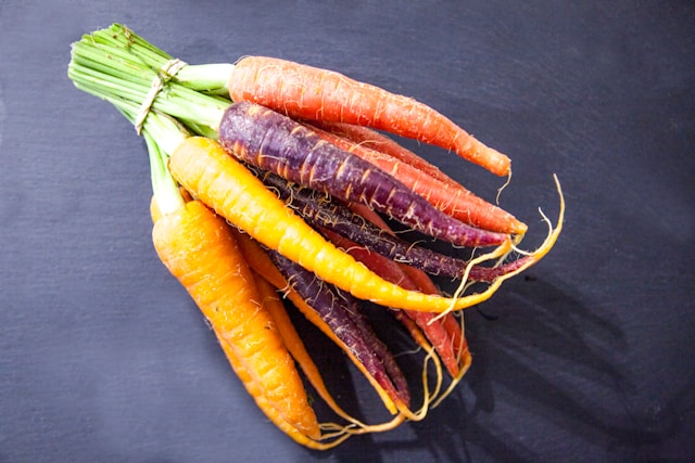 Carrot Colors Guide: The Truth About Colorful Carrots – Grow Organic